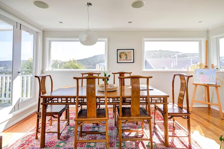'La Glorieta'-queen Bed, Breakfast & Harbour Views - Wellington