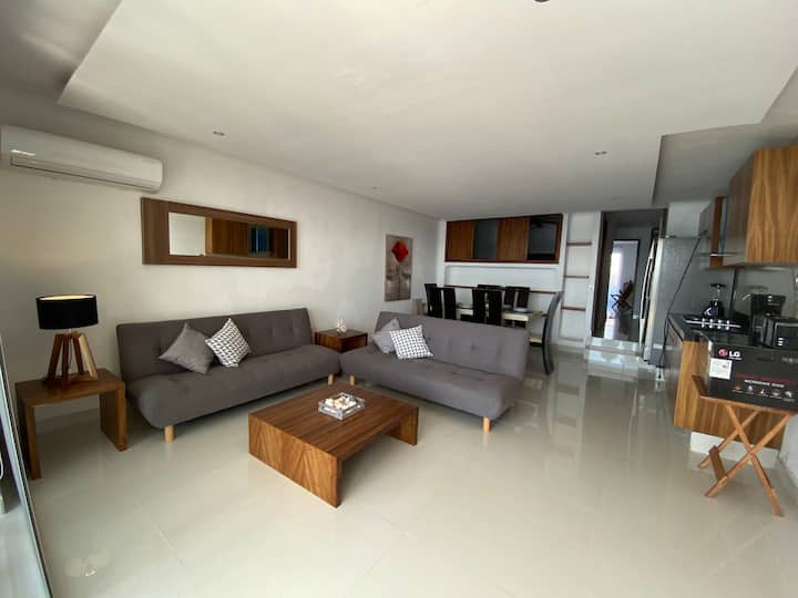 Exclusivo Condominio Frente Al Mar Playa Real 1 - Manzanillo, Colima, Mexico
