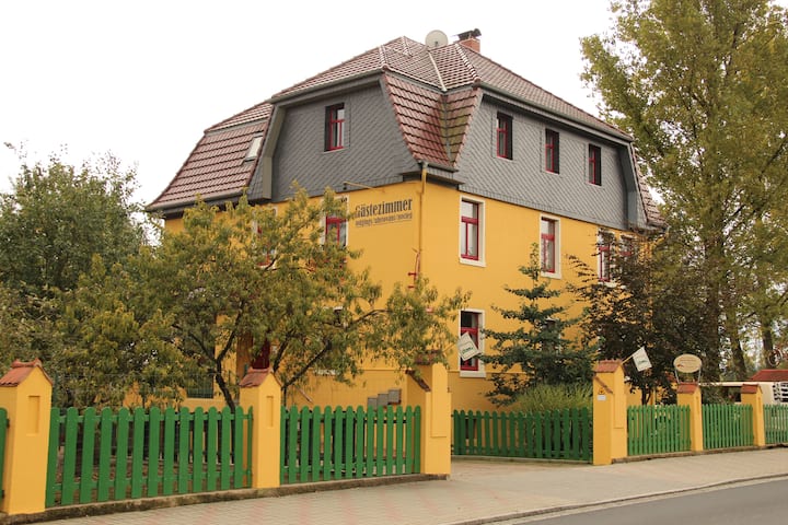 Unsere Mittlere Gästewohnung Am Rande Von Zittau - Zittau