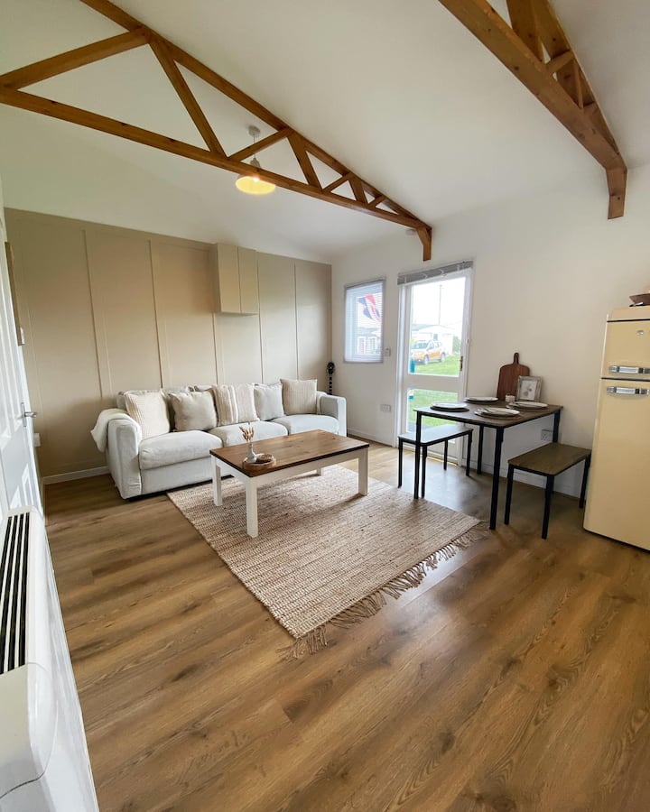 Bacton Holiday Rentals & Homes - England, United Kingdom | Airbnb