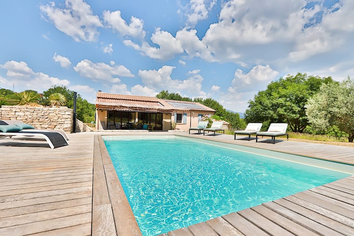 Maison Avec Piscine Privée Chauffée En Lubéron - Rustrel