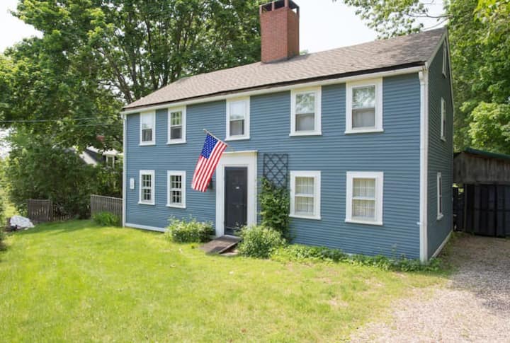 1821 Farmhouse - 1st Floor - Portsmouth, NH