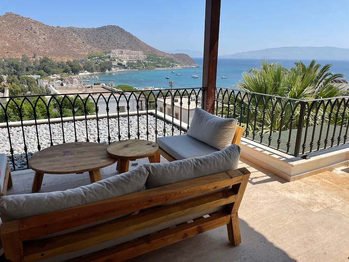 *New* 2 Bedroom Apartment In Bodrum With Bay View - Turgutreis