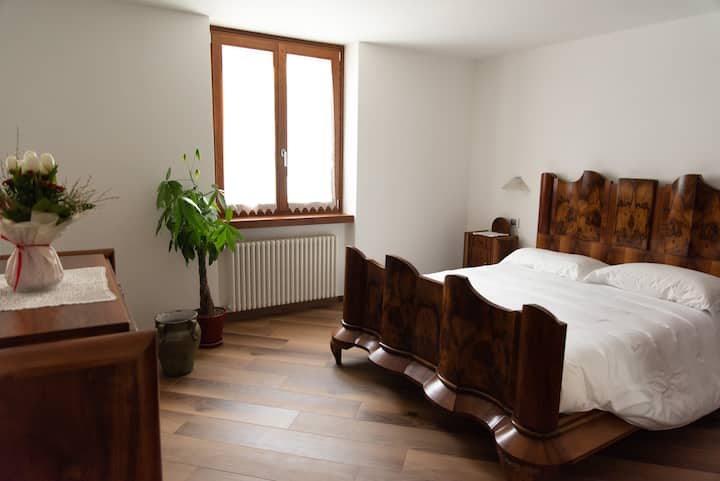 Anfora: Stanza Doppia/famigliare In B&b Le Aquane - Lozio