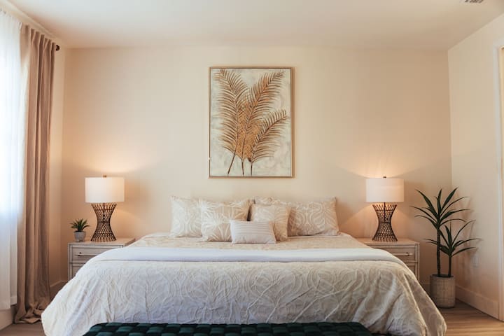 Tropical Paradise 3.5 Bd/3ba 10-min To Beach - Naples, FL