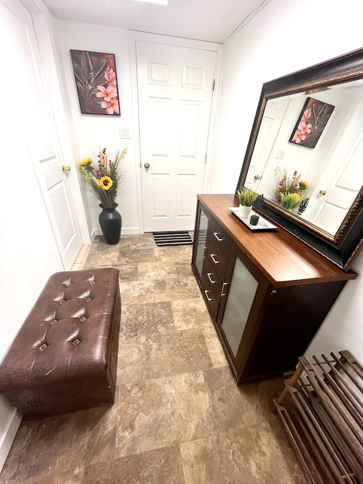 1 Bedroom Suite With Private Entrance - Campbell River