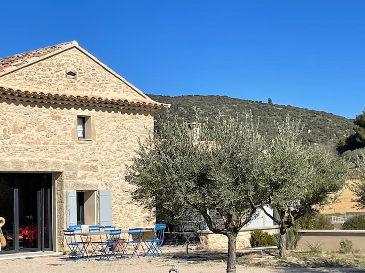 Le Cabanon De Pierrouret A Lourmarin, 3 Chambres. - Lourmarin