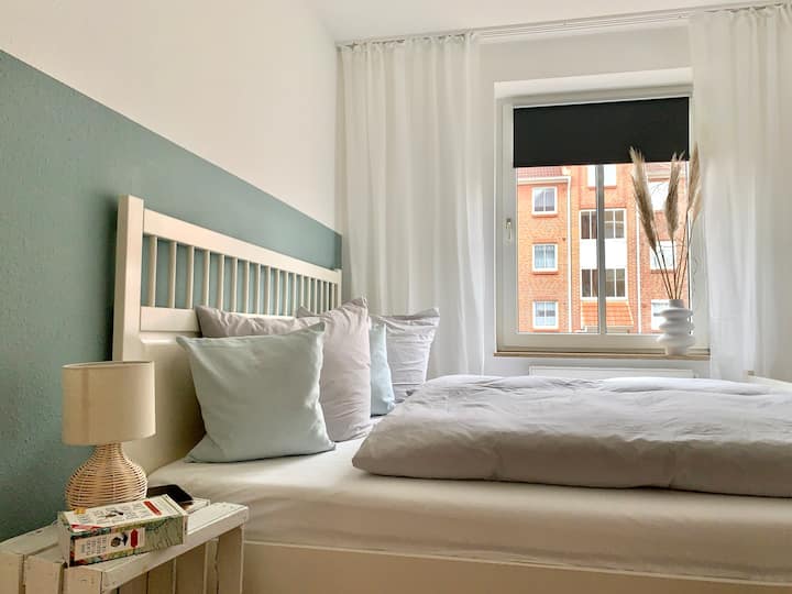 Near Old Town A2 Apartment, Underground Parking - Buxtehude