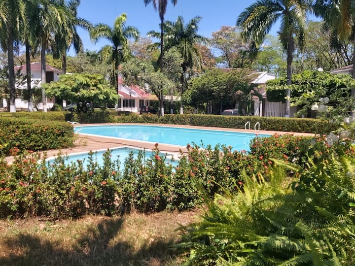 Hermosa Casa En La Mejor Zona. - Yopal