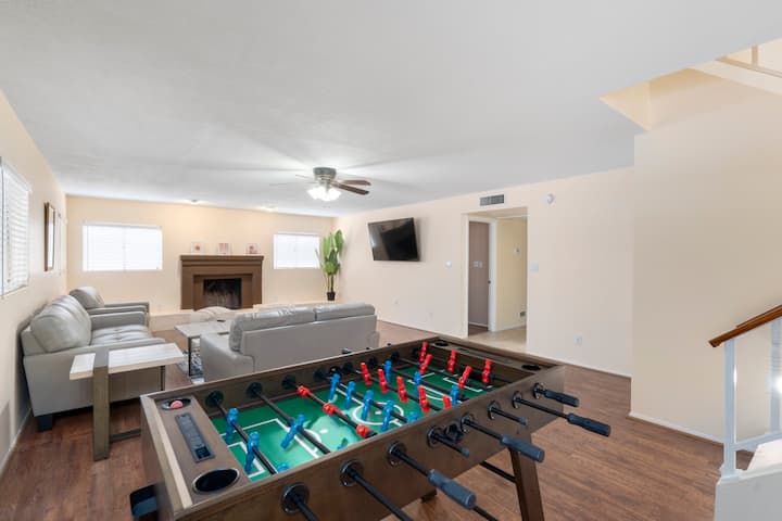 Phoenix Getaway W/ Pool & 5 Br - Phoenix