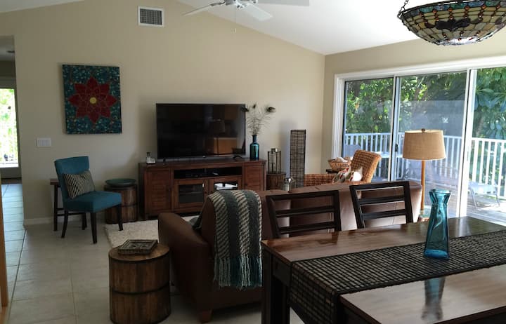 Longbeach Village Retreat - Longboat Key, FL