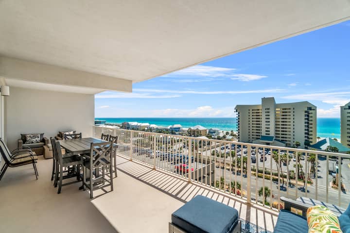 712 1650sf Modern Oceanview 5 Pools Jacuzzi - Ciudad de Panamá