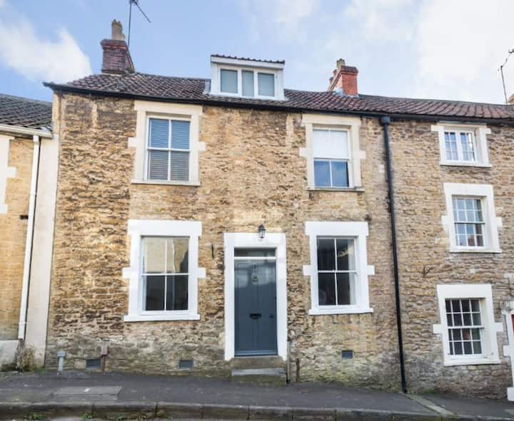 Our 3 Bed Home, Off Catherine Street - Frome