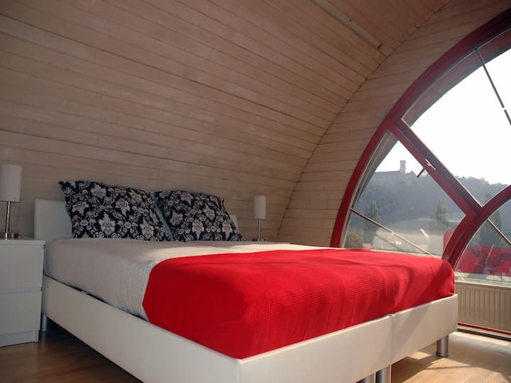 Romantic Castle View Apartment In City Center 6.3 - Ljubljana