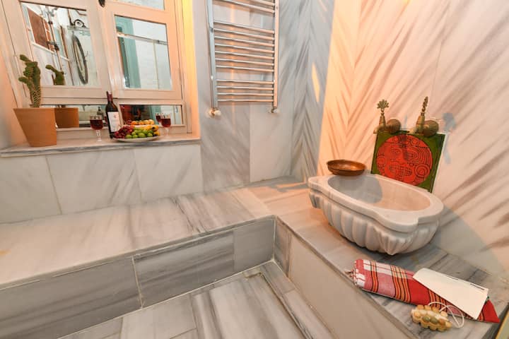 Turkish Hammam & 3 Br & Historical Flat & 3 A.c - İstanbul