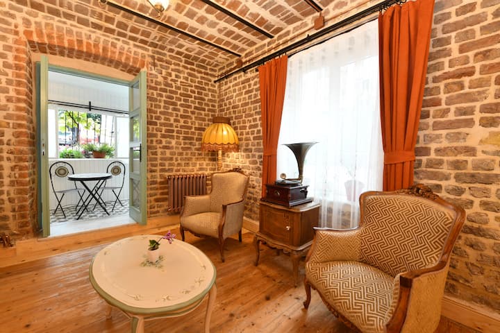Turkish Hammam & 3 Br & Historical Flat & 3 A.c - Istanbul