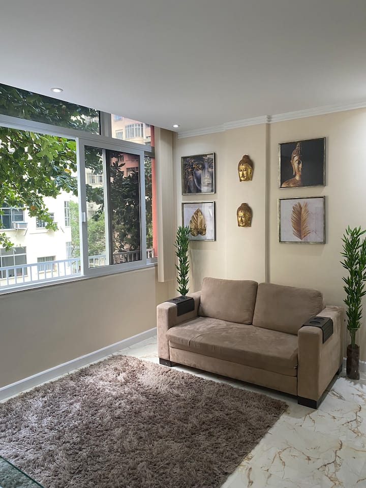 Raridade Poucos Minutos Da Praia Copacabana! - Copacabana