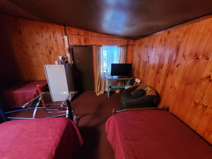 Pieza Individual Para 3 Personas, Con Baño Privado - Constitución