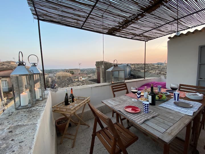 Casa Antonio Noto Design Gallery Holiday Home - Noto