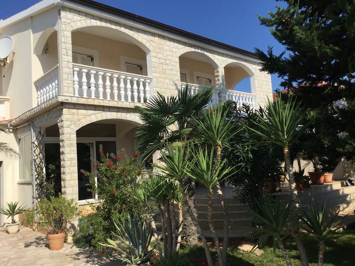 Ferienwohnung Mit Meerblick 4p - Vir, Kroatien