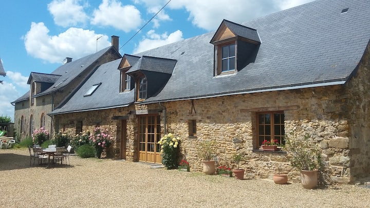 Superbe Longère Avec Piscine - Maine-et-Loire