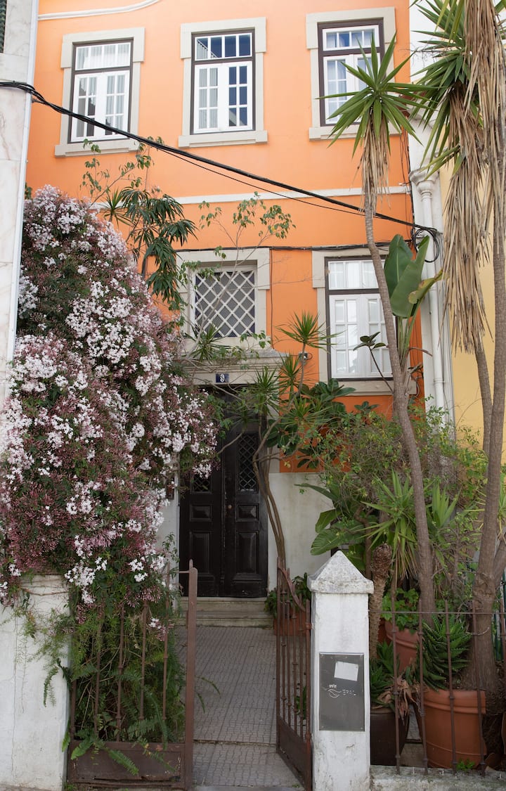 Schitterend Afgewerkt Apt.in Penha De França - Benfica
