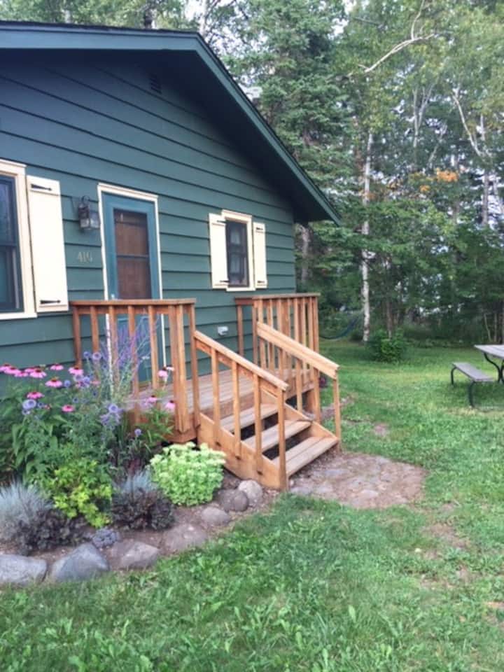 Iconic Knotty Pine Cabin In Charming Grand Marais - Grand Marais, MN