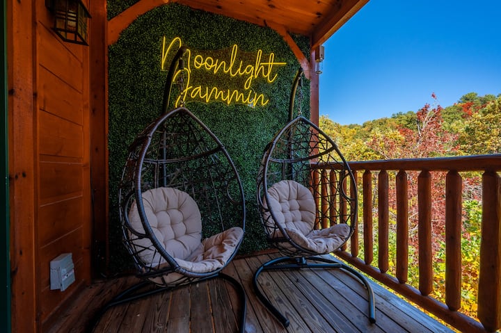Hottub/stunning Views/5mins From Downtown - Gatlinburg, TN