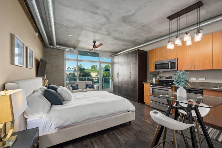 Chic Condo In Downtown W/free Parking - サンディエゴ