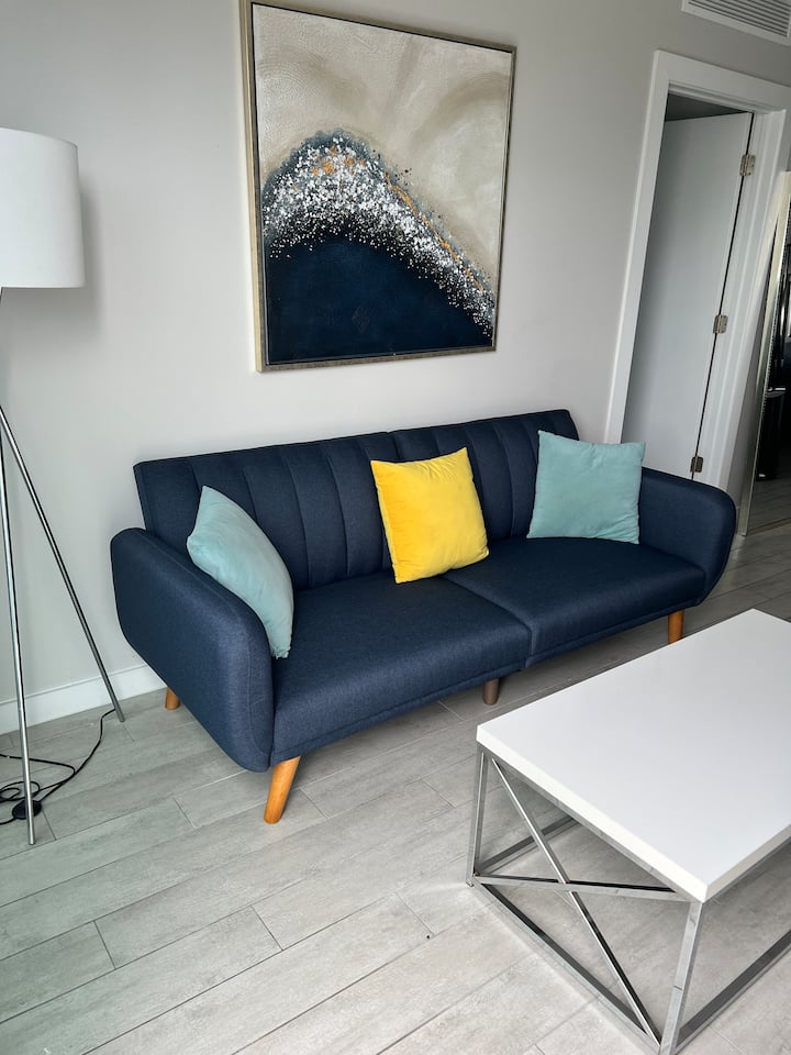 Edgewater/wynwood 2 Bedroom Condo W/ Terrace - Miami