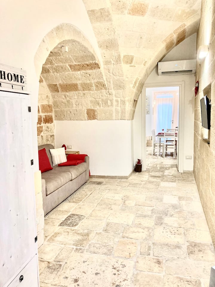 Antica Pietra Red Apartment - Polignano a Mare