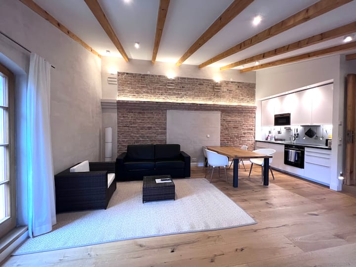 Wunderschönes Apartment Remise Villa Erica - Teltow