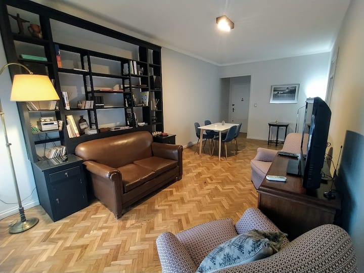 Gran Apartamento En El Centro De Montevideo - Montevideo