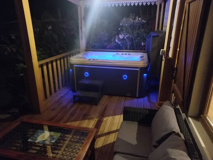 La Pampa Cabane Avec Jacuzzi Toute L'année - France