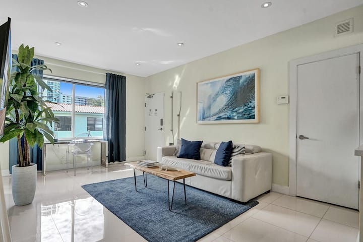 Nautilus Suite 2bd/2ba Miami Beach Villa Monaco - Key Biscayne