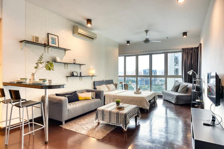 Cozy Manis Studio Myrehat @ Regalia - Sentul