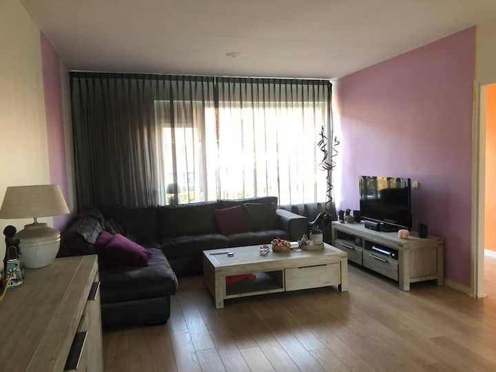 Gezellig En Mooi Hoekhuis Op Een Goede Locatie - Nijmegen