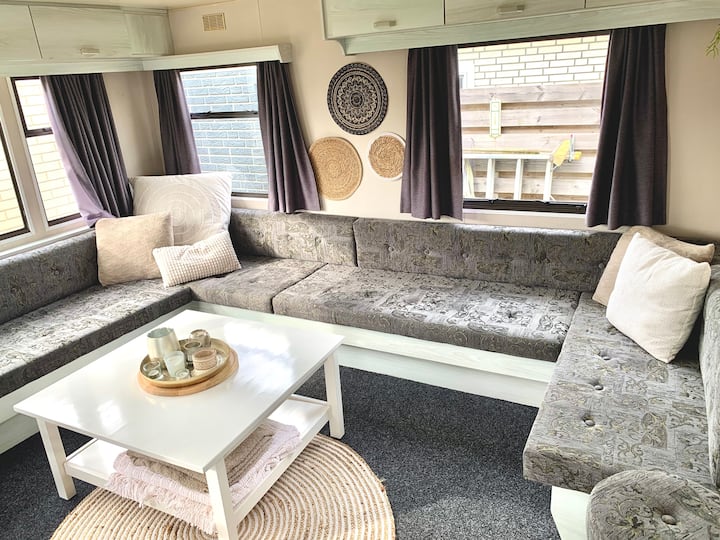 Zonnige Caravan Met Airco Dichtbij Strand! - Makkum