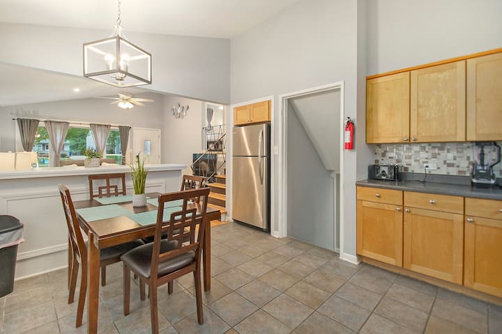 Extended Stay Glen Ellyn Fhs Rental - Downers Grove, IL
