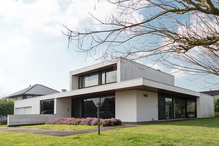 Logeren In Een Architectenwoning In Merelbeke. - Sint-Martens-Latem
