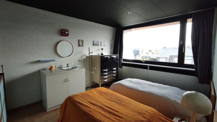 Logeren In Een Architectenwoning In Merelbeke. - Nazareth