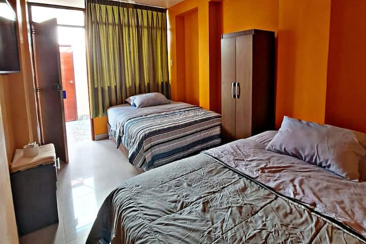Hospedaje La Ruta - Habitación Con 2 Camas - Paracas