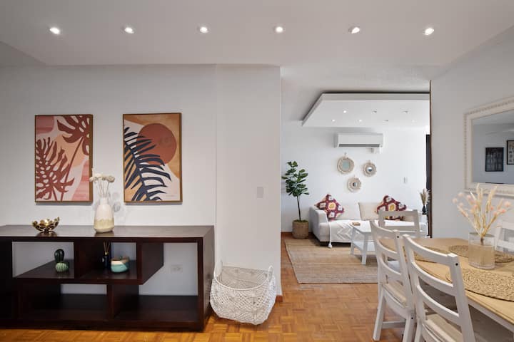 Beachfront And Pool In Condado - Large Apartment - San Juan