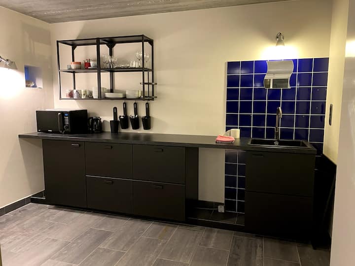 Studio With Wellness Bathroom - Zedelgem