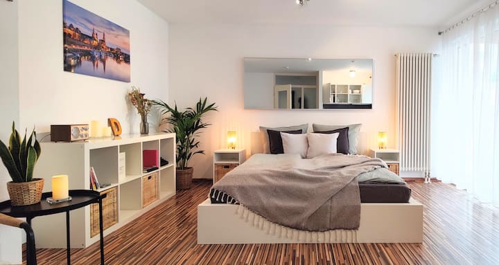 Gemütliche Ferienwohnung In Ruhiger Lage - 德累斯頓