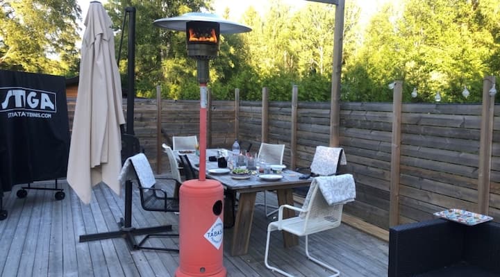 Trevligt Sommarhus Nära Mälaren För Stor Familj - Suède