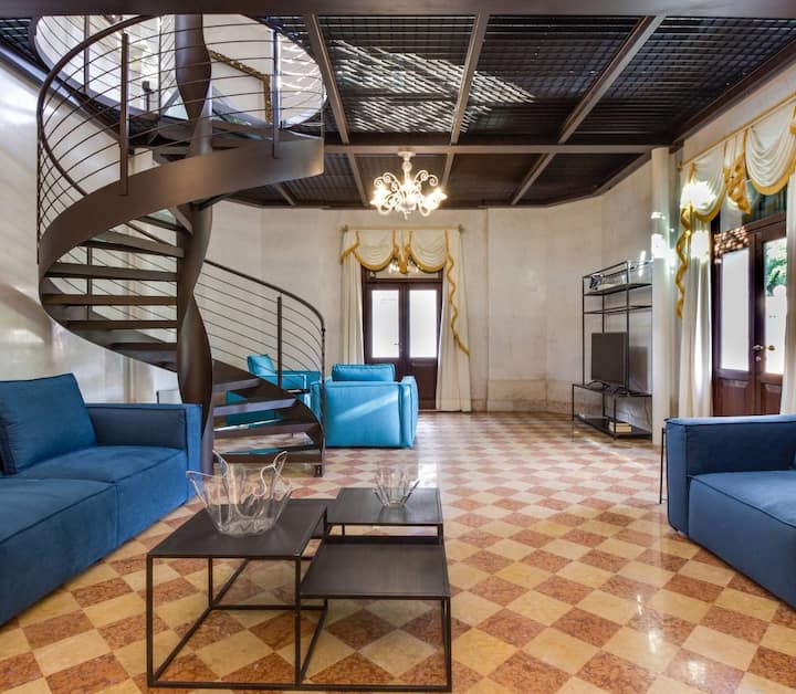 Appartamento Di Lusso In Una Storica Villa  Veneta - Venecia
