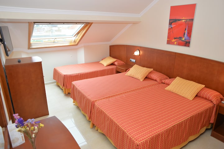 Habitación Triple - Portonovo