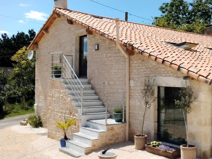 Chic Studio Apartment In The French Countryside - Melle