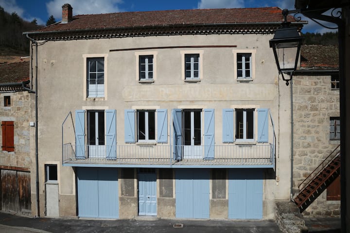 Maison Et Son Jardin Dans Les Monts D'ardèche - Le Cheylard